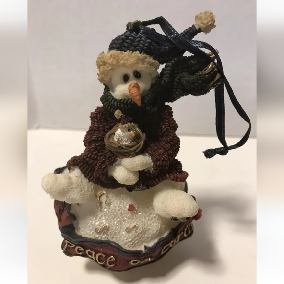 Boyds Bears | Holiday | Robin Peace On Earth | Poshmark